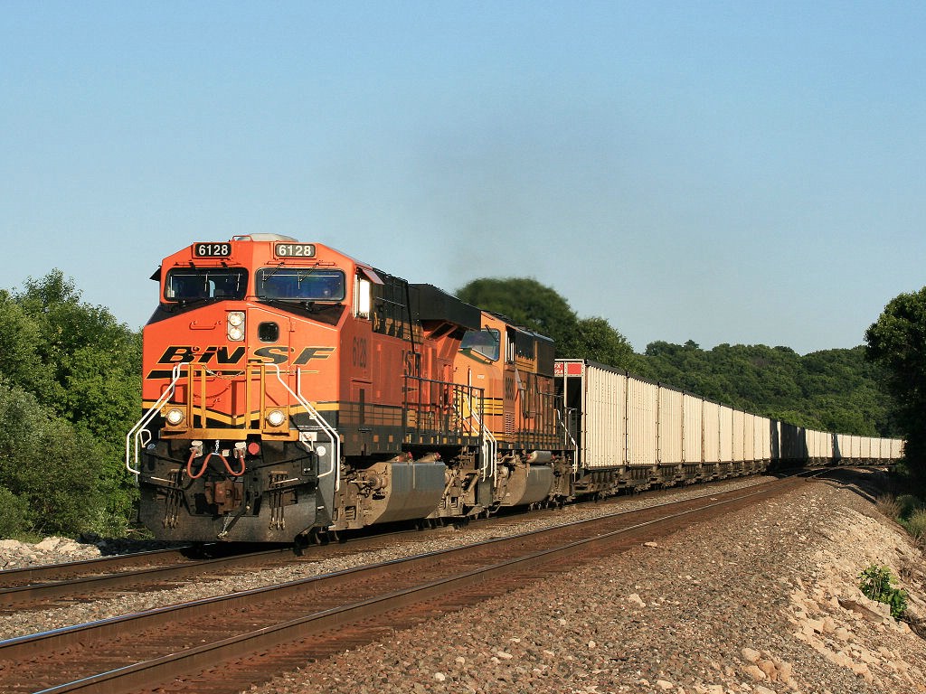 BNSF 6128
